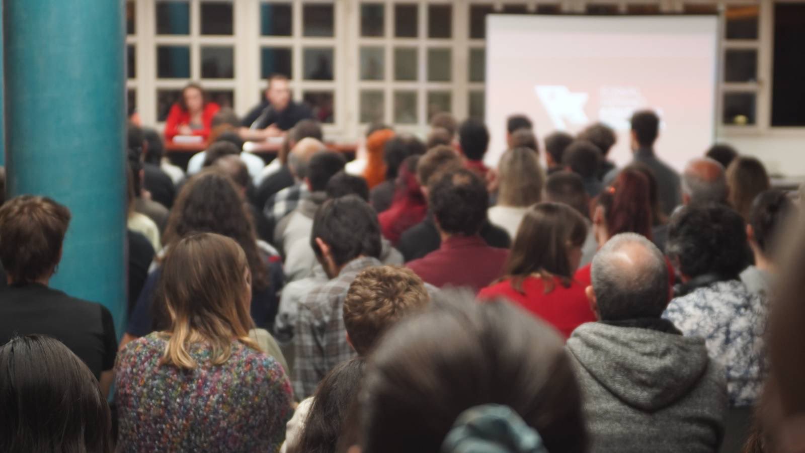 Hezkuntzaren inguruan hausnartzeko hainbat hitzaldi antolatu ditu EHKSk ...